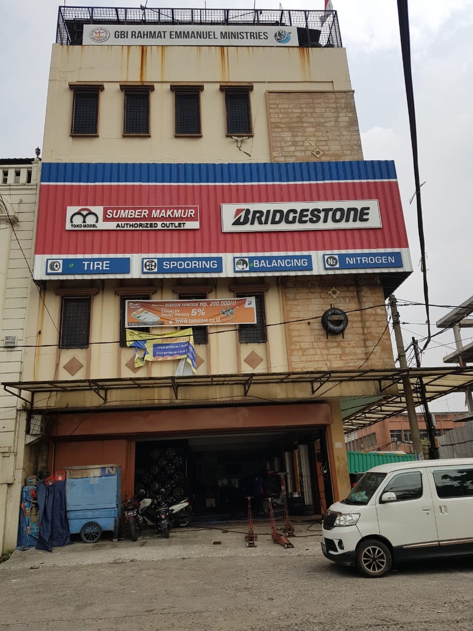 SUMBER MAKMUR | Bridgestone INDONESIA